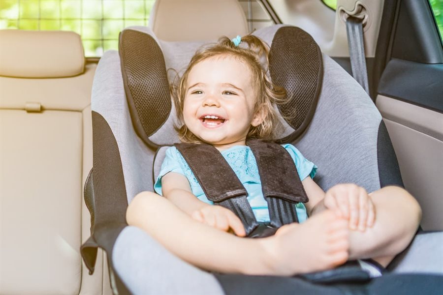 Regler for autostole - Se de 4 vigtigste krav | FDMshop.dk